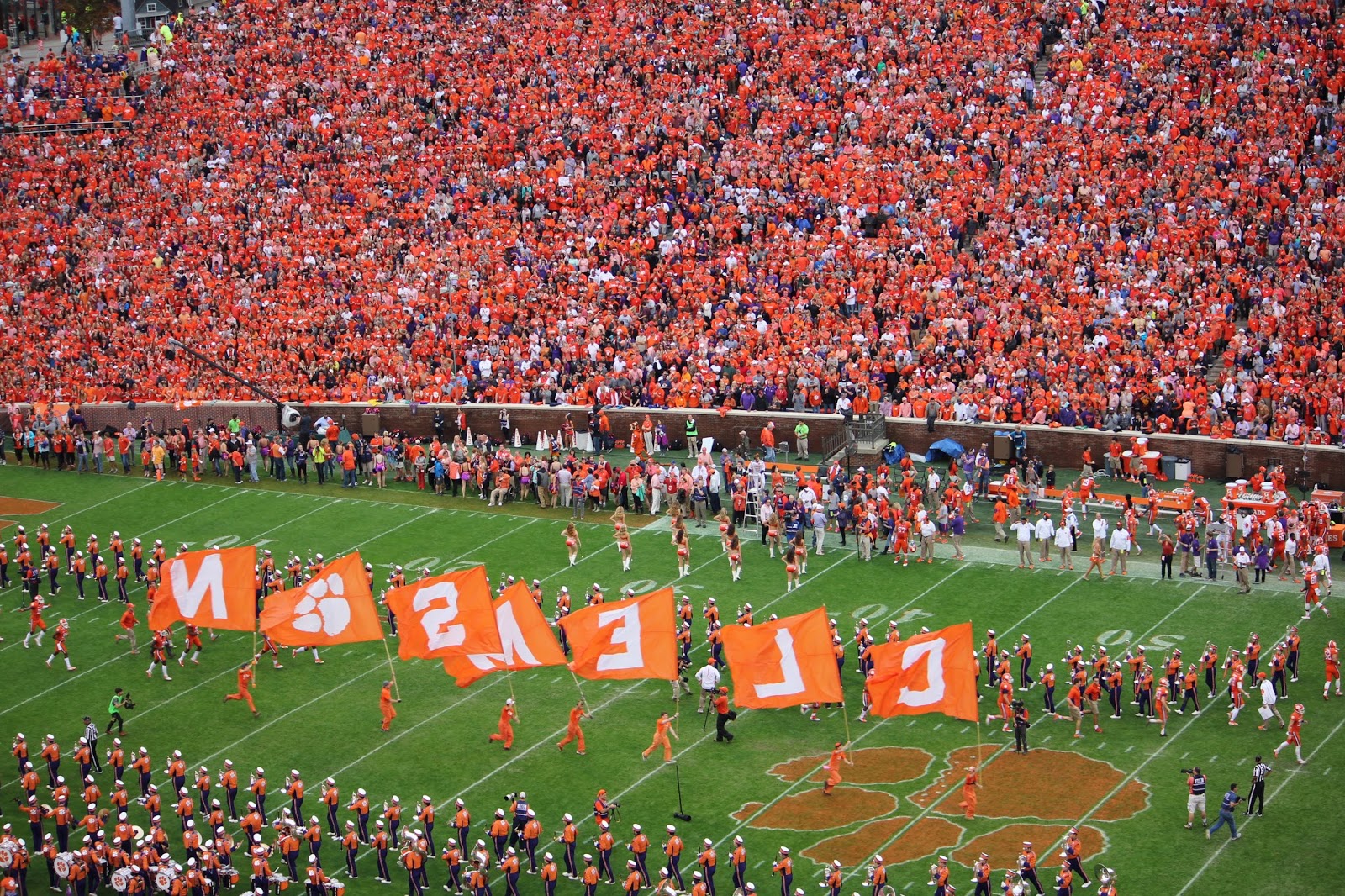 Week 10: Clemson vs FSU | Magnolia & Main