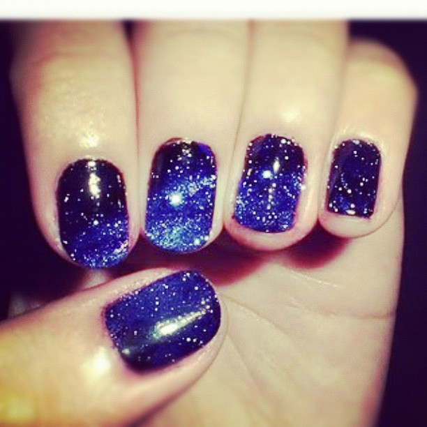 OCCUPY OUTER SPACE: And i thought my space nails were cool...