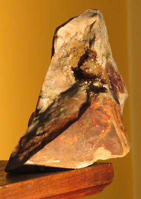 Archaeology of Portable Rock Art: Vanport chert sculpture depicts an ...