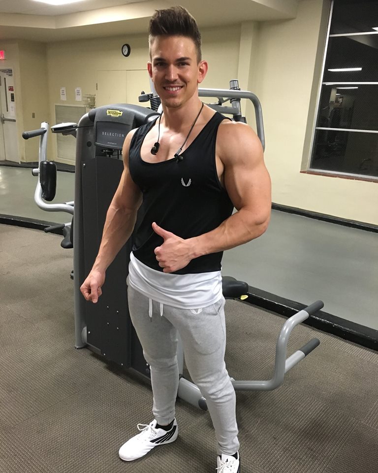 Abel Albonetti: A Complete Physique