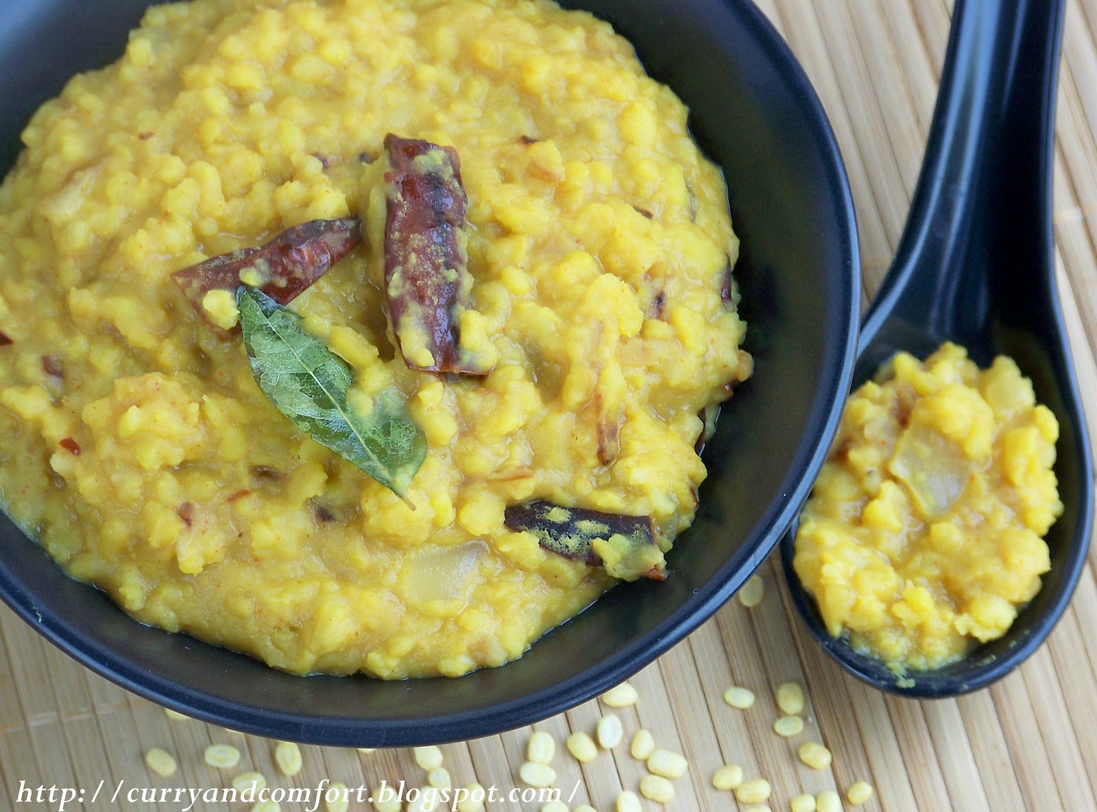 Kitchen Simmer: Mung Dhal (Lentil) Curry