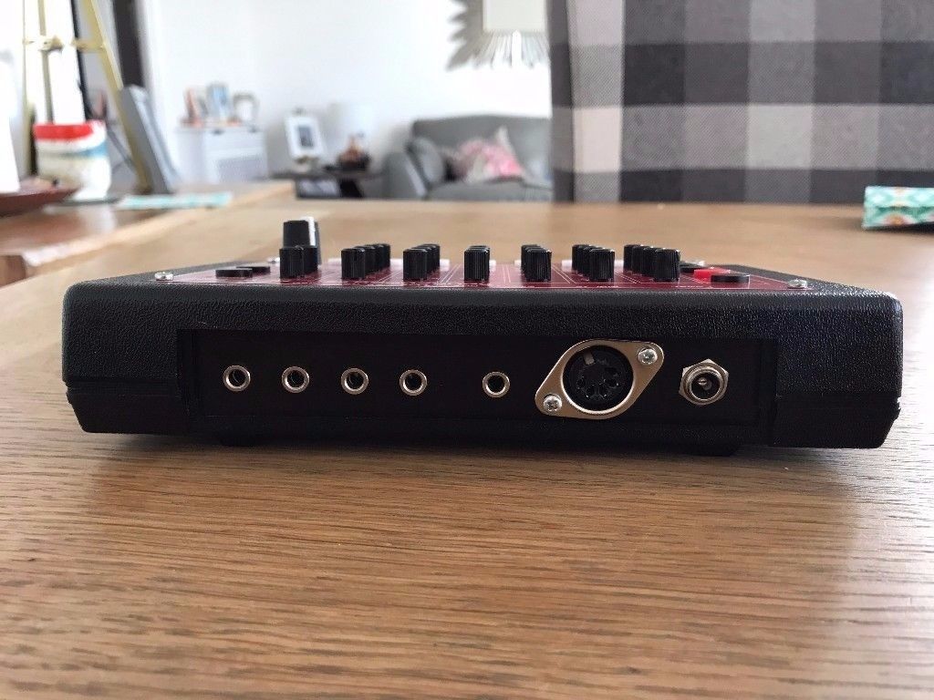 MATRIXSYNTH: MFB 522 - Analog Drum Computer