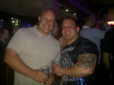 LA PERFECTION FAITE HOMME: AARON LAMBO 02