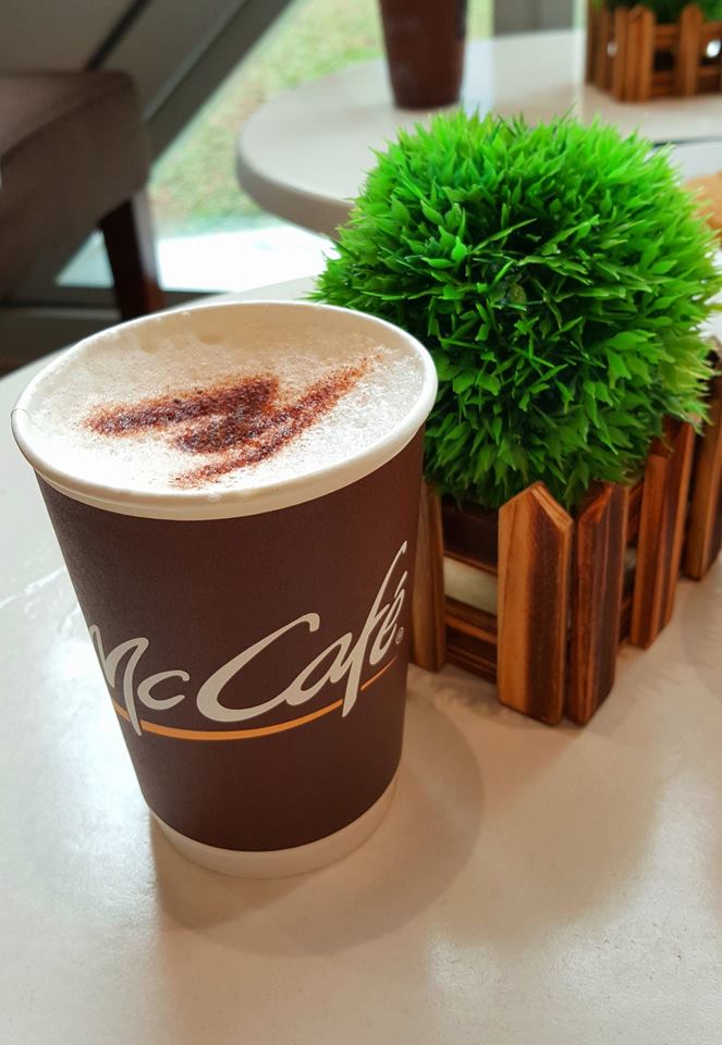 Lemon GreenTea: Perfect food pairings at The new McCafe BGC Arts Center