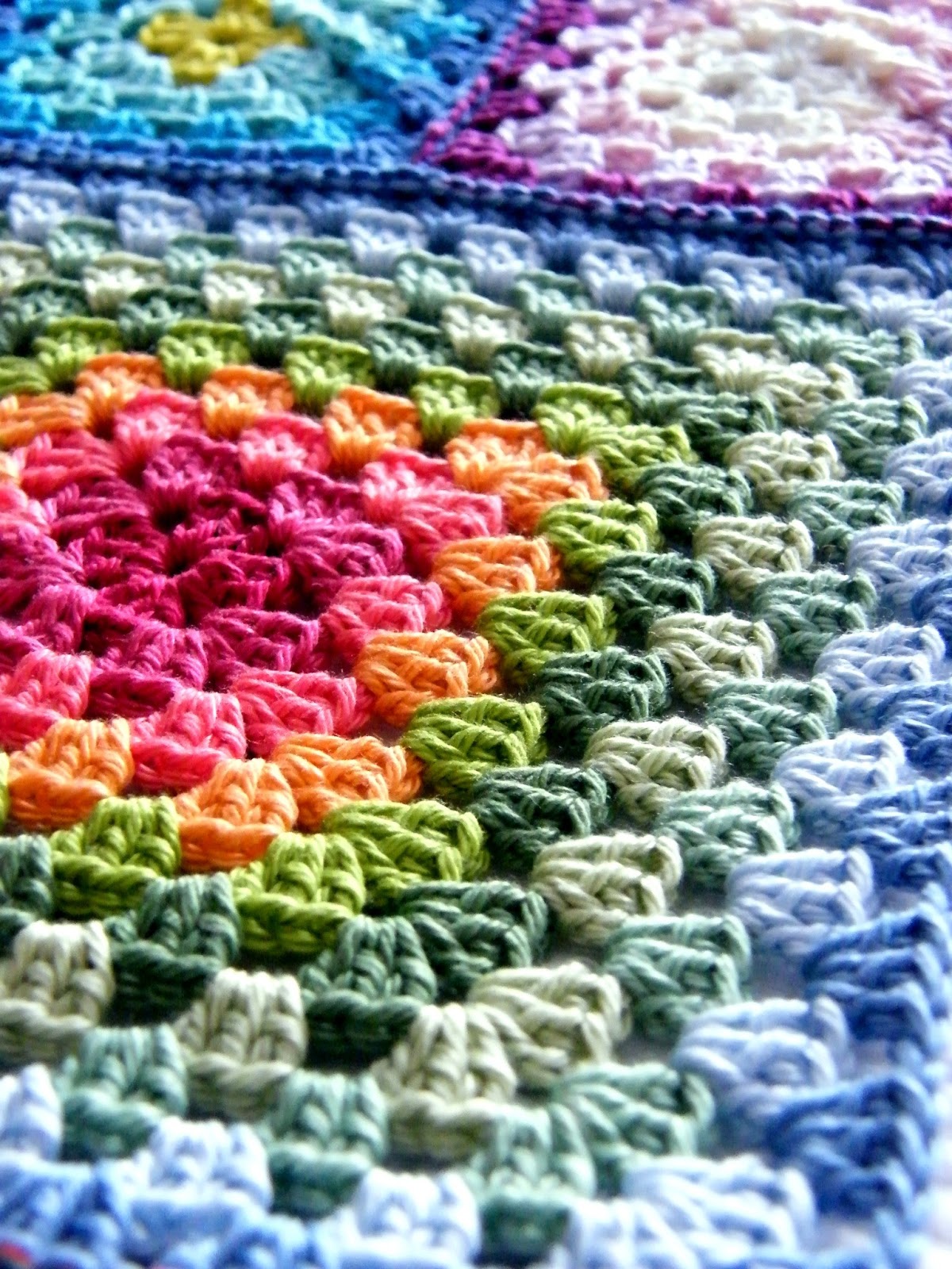 Annie's Place: Granny Square Sneaky Peek