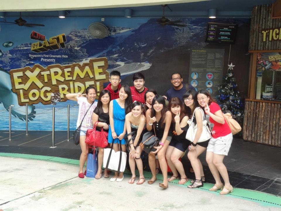 Festive fun at Sentosa 4D Magix and CineBlast