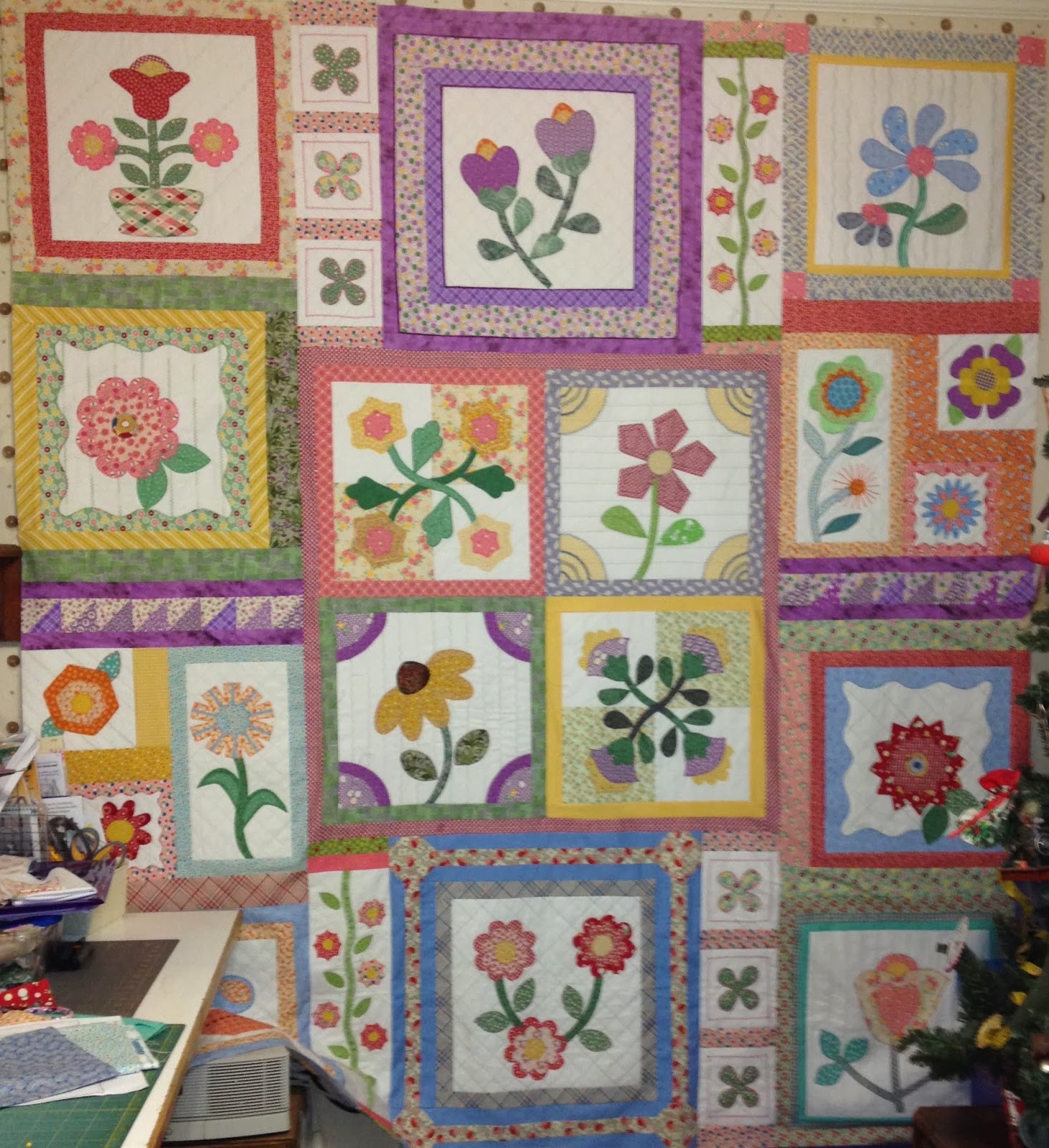 PAT QUILTZ TOO: Stitcher's Garden Layout