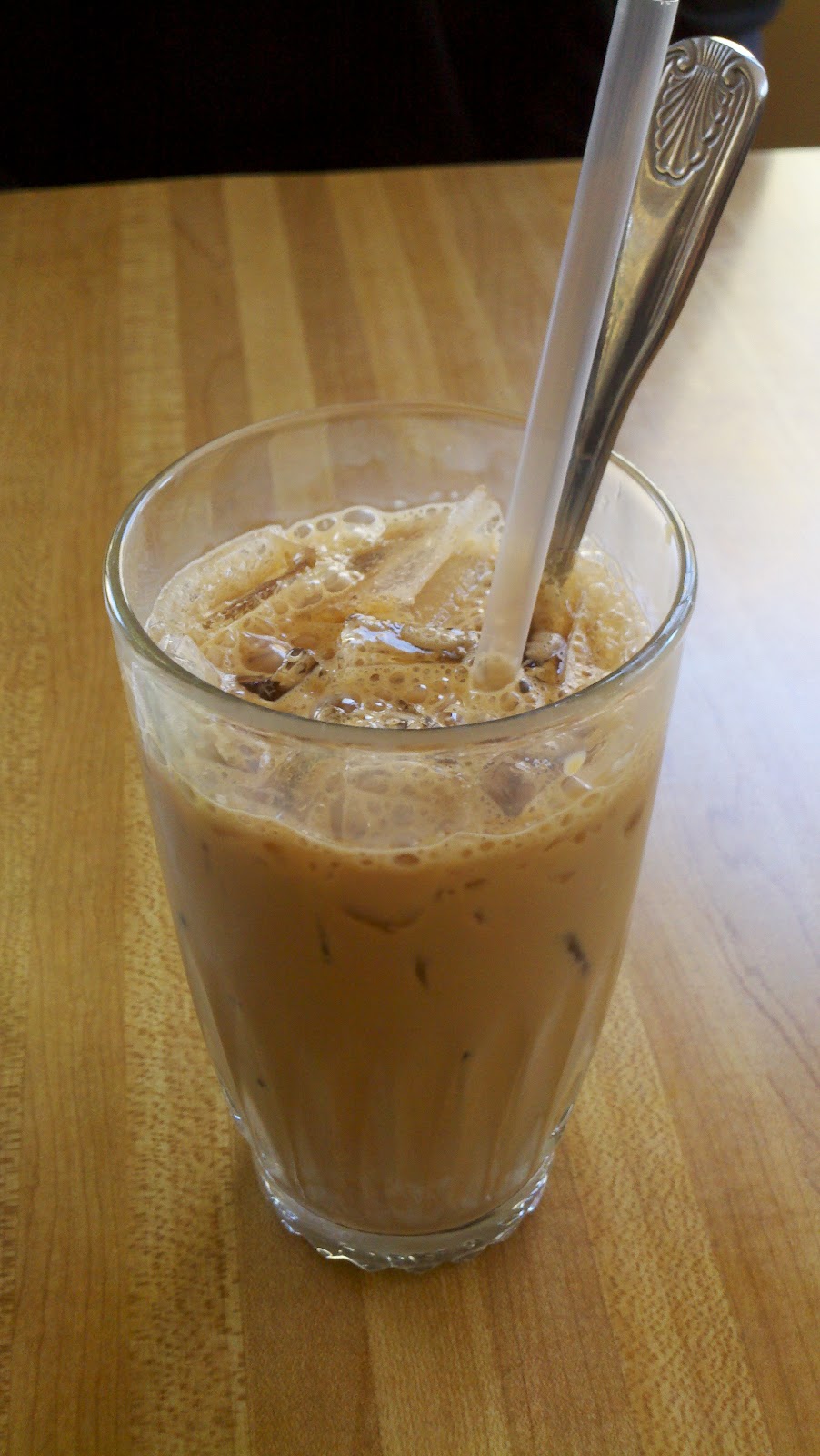 random musings on nothing: noodles, poop-notes, and books