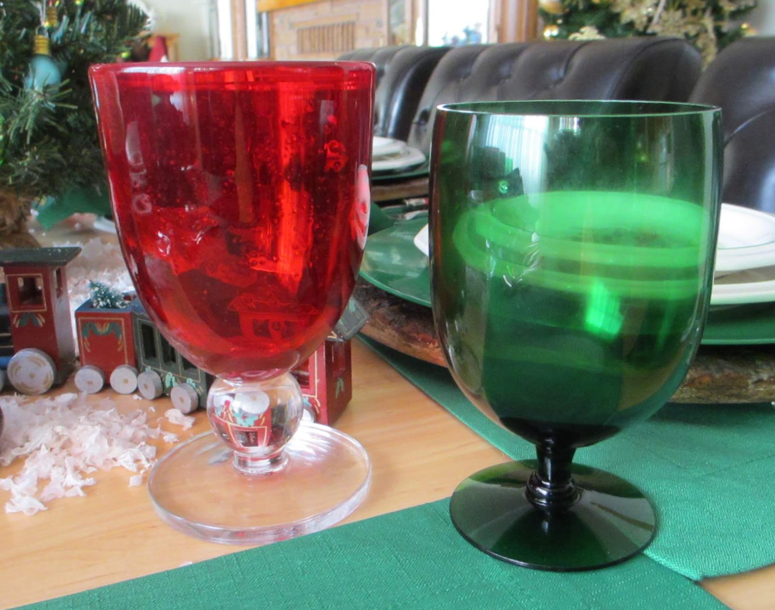 The Welcomed Guest: Christmas Elves Tablescape
