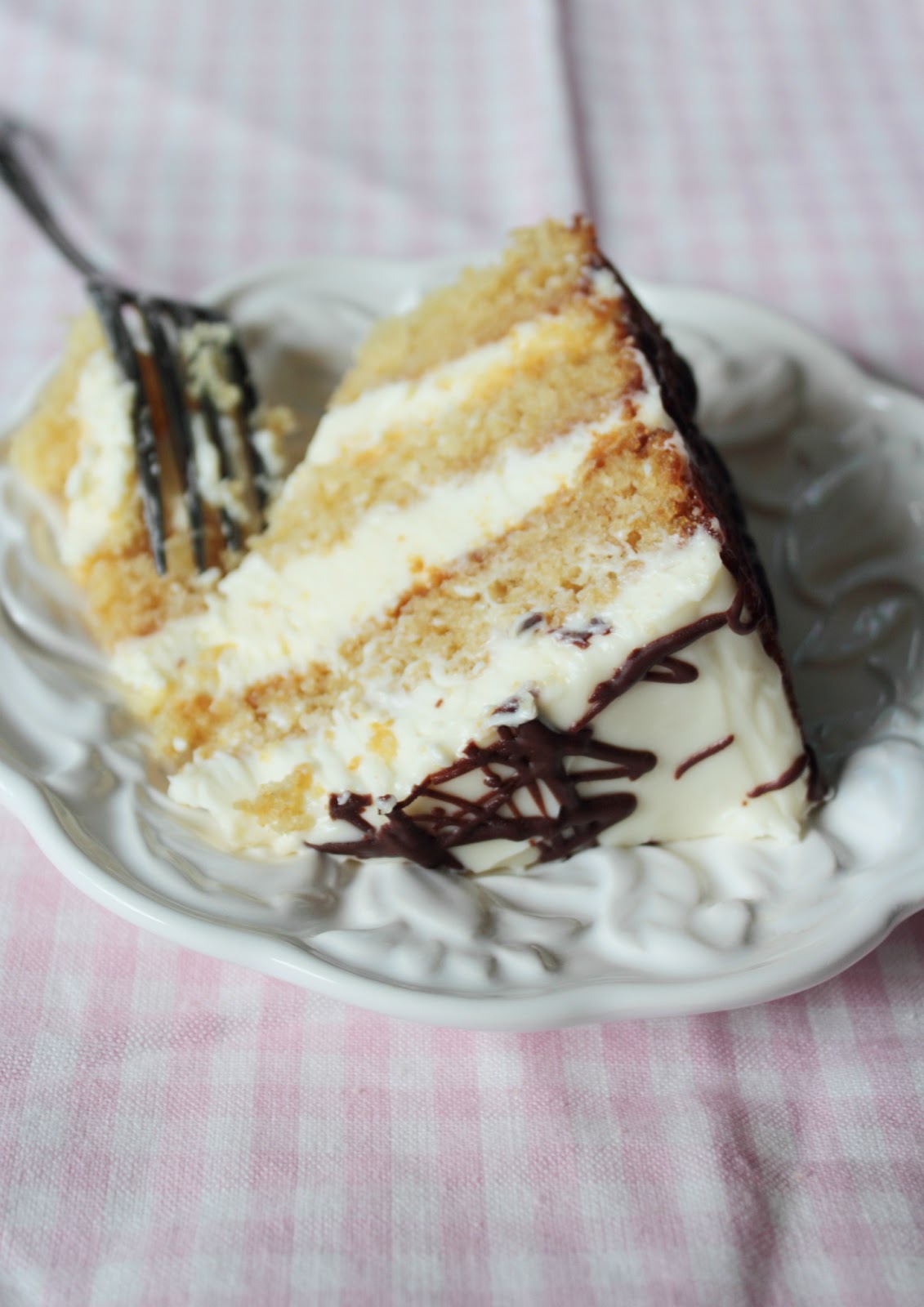 Fabsfood: Layer cake de chocolate blanco y Philadelphia
