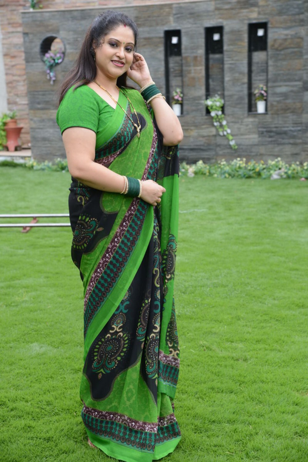 All Indian Beauties: Rassi Beautiful Photo Stills in Green Saree
