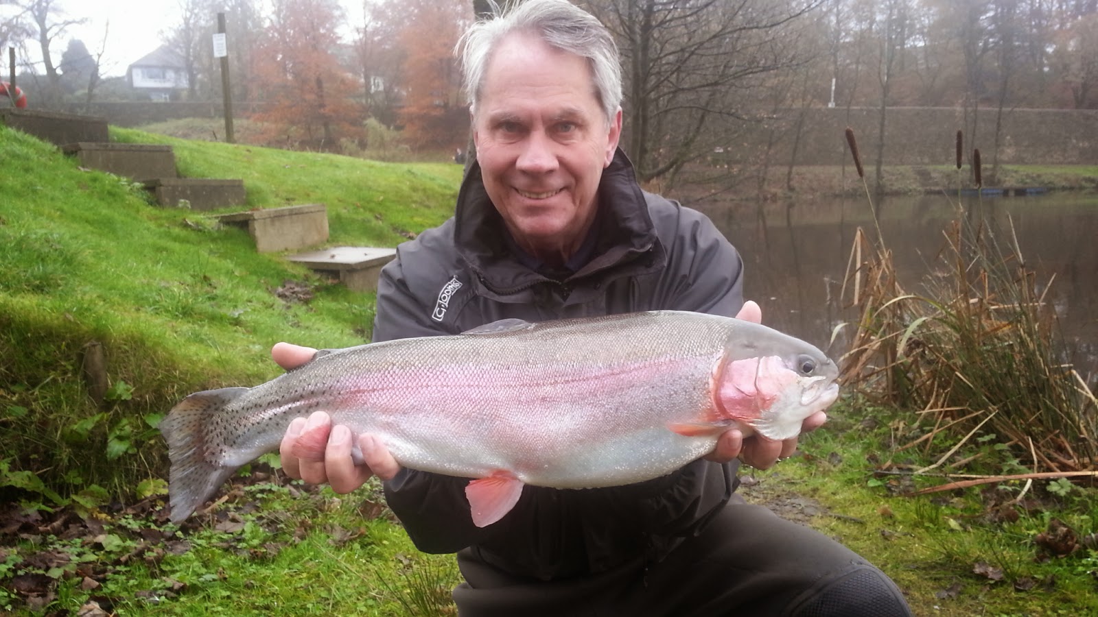 Curley's Trout & Coarse Fishery blog: November 2013