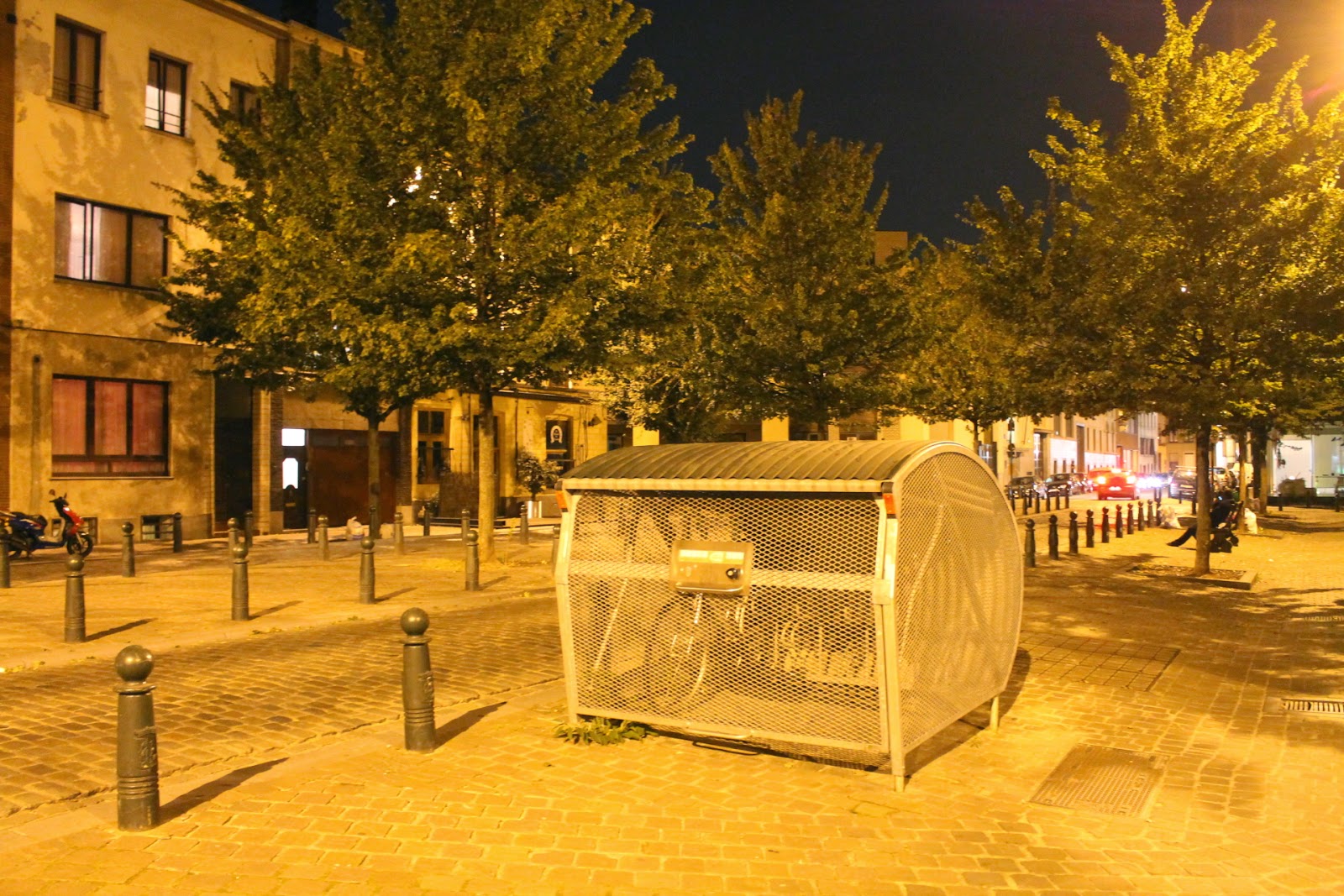 Eindeloze Omwentelingen: Fietsrommels Brussel / Molenbeek