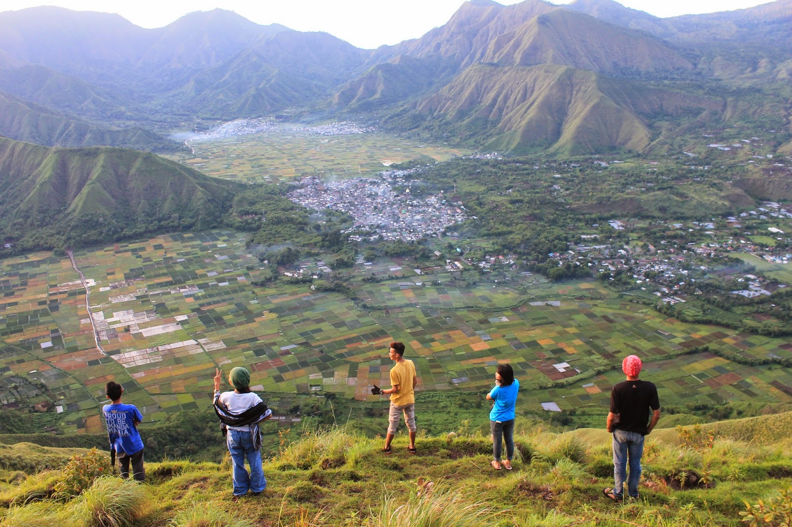 60+ pemandangan gunung di ntt - ZONEGAMBARKU