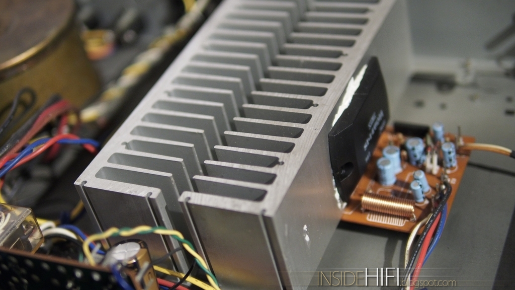 Inside Hi-Fi: Rotel RB-1000