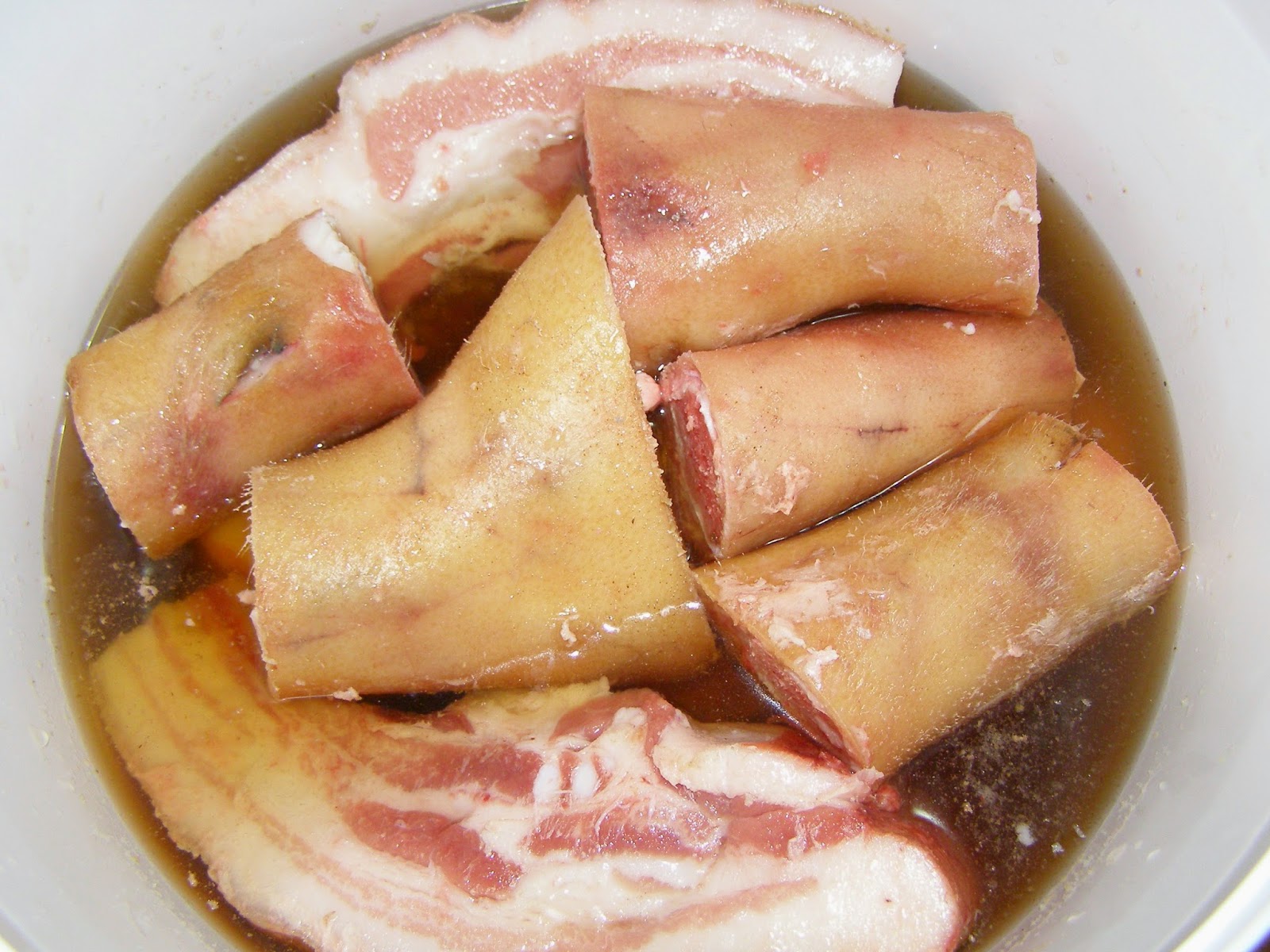 Jembella Farm: Processing the Pig - Makin' Bacon