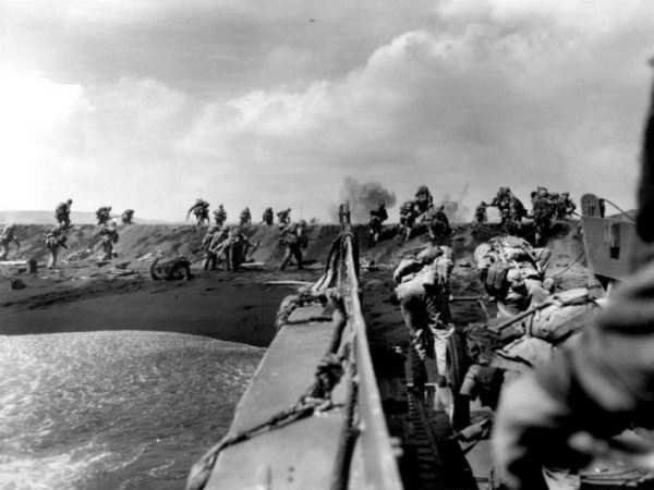 56 Rarely Seen D-Day Photos - YourDestinationNow