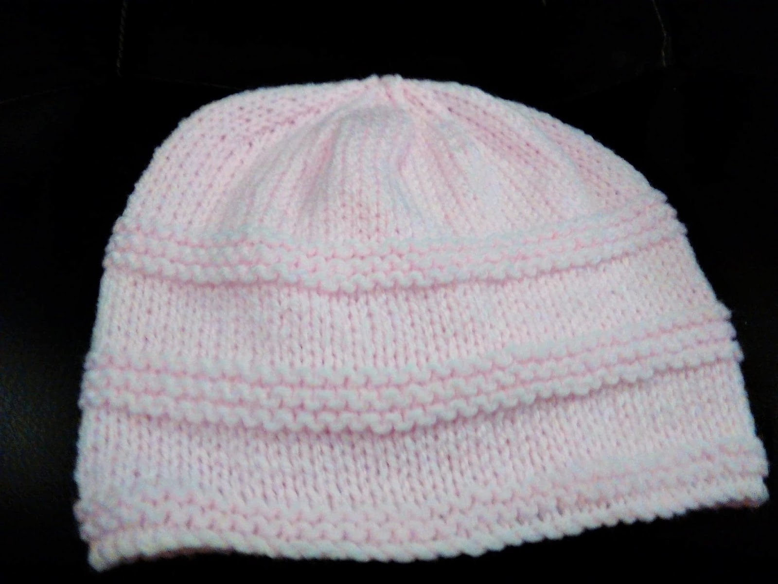 Marianna's Lazy Daisy Days: Roma Baby Hats