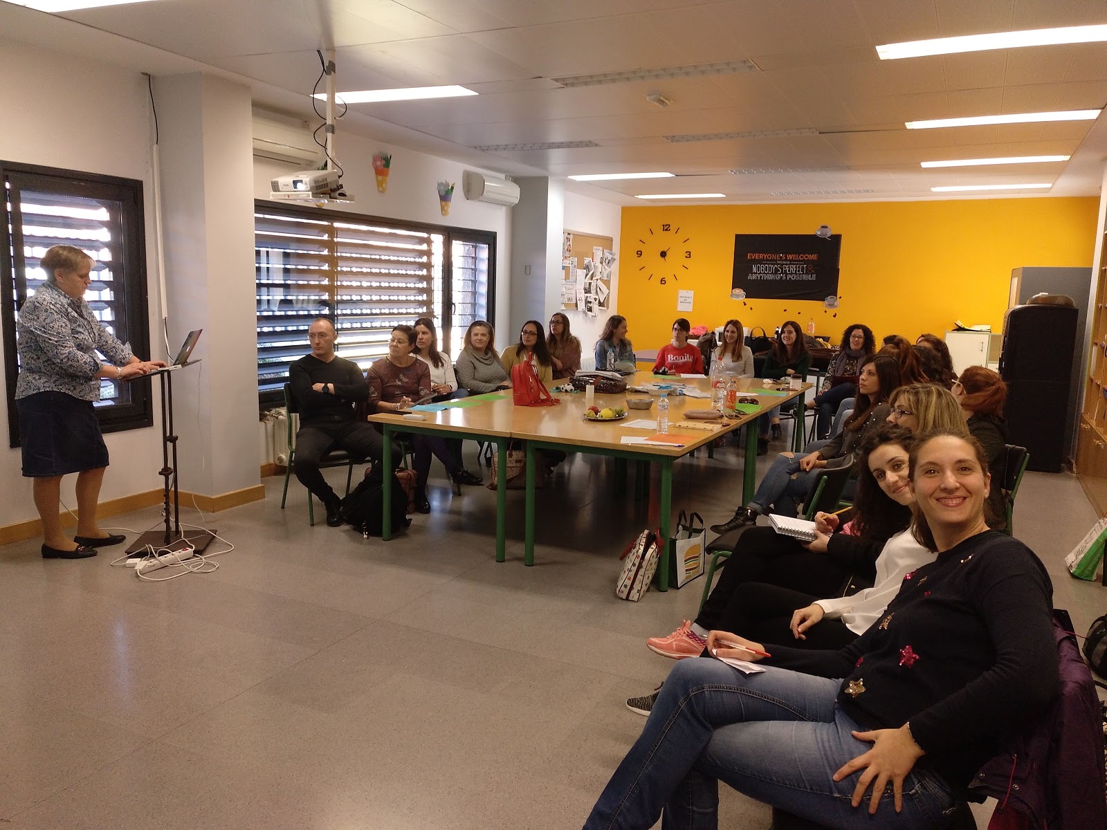 PRIMERA CHARLA SOBRE MATEMÁTICAS MANIPULATIVAS STEAM