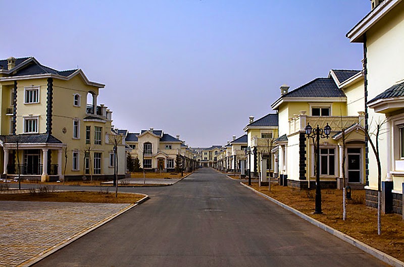 Deserted Places: Ordos, China: The world's largest ghost town