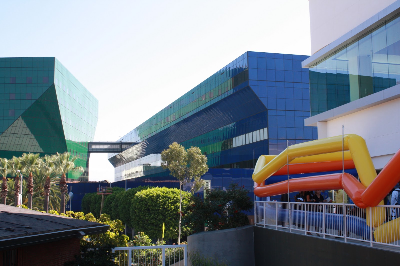 La Vida Biblioteca: West Hollywood Library