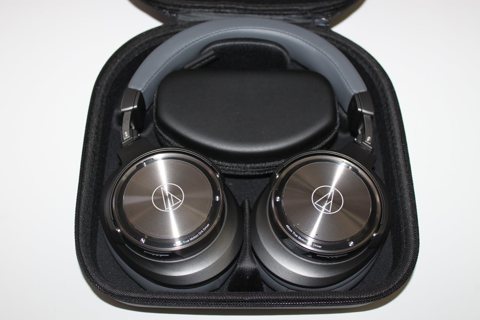 Stereowise Plus: Audio-Technica ATH-DSR9BT Over The Ear Digital ...