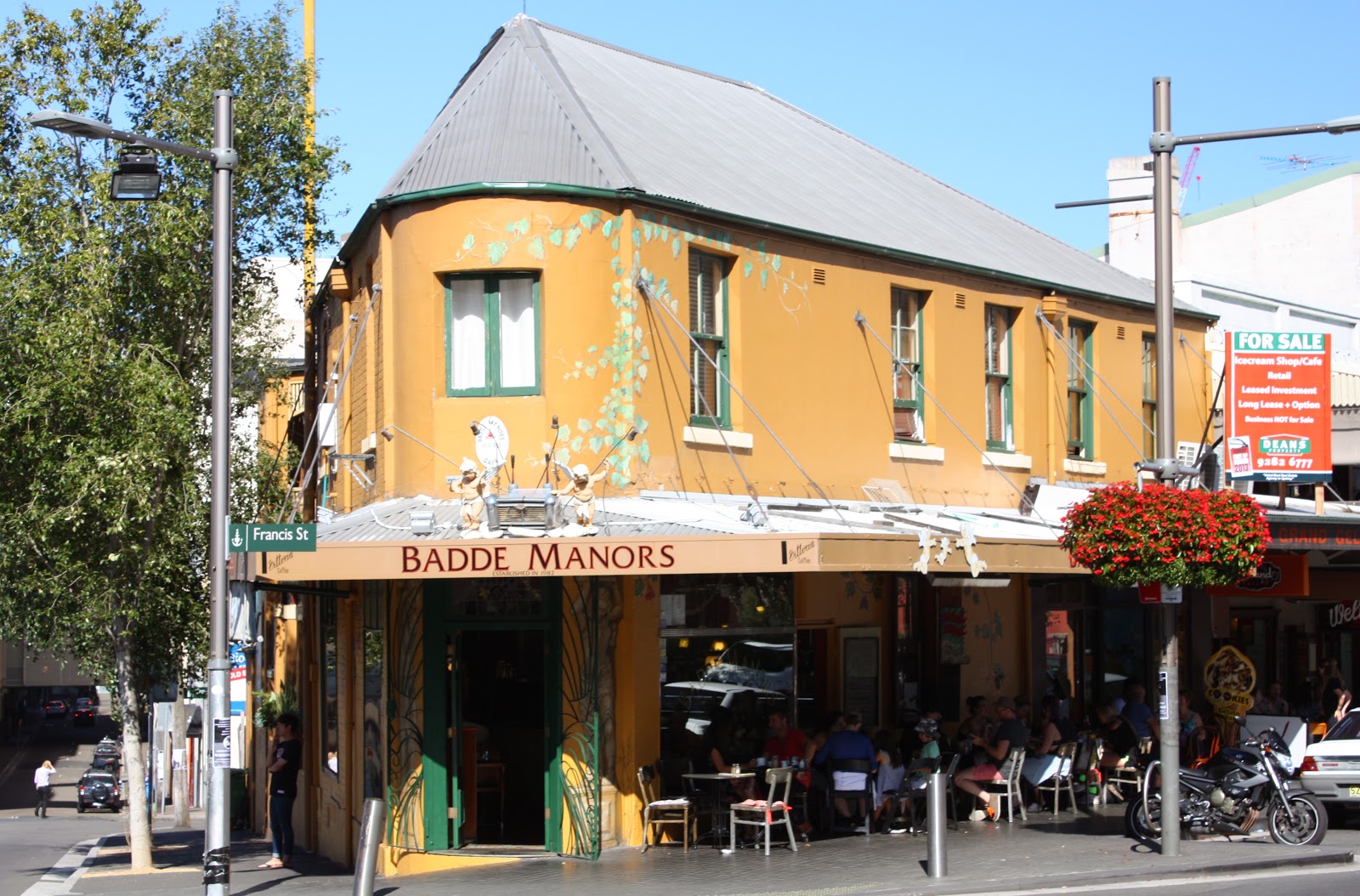 Sydney - City and Suburbs: Glebe, cafe