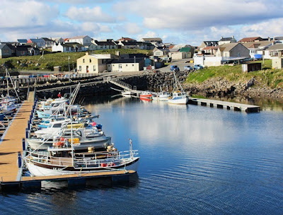 Ultima Thule: Hamnavoe, harbour village on Shetland's West Burra