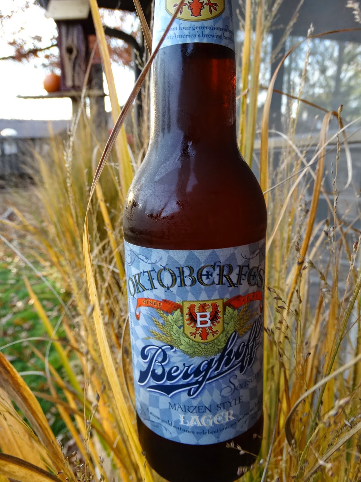 Paper Cut Screams: Beer Journal #29: Polka King Porter, Fantasy Factory ...