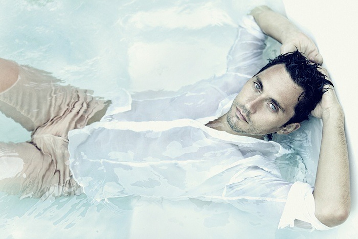 my new plaid pants: Good Morning, Gratuitous Paco León