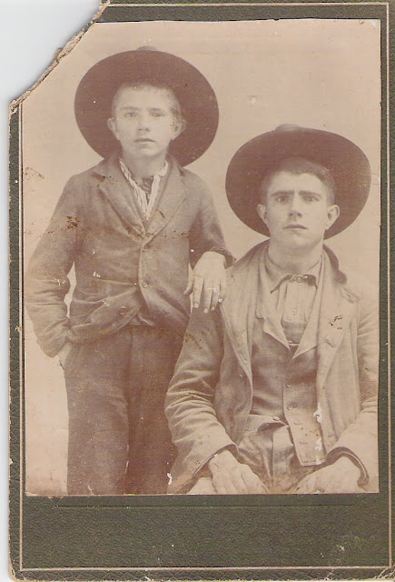 3 Sisters Family History: Poor Dead People