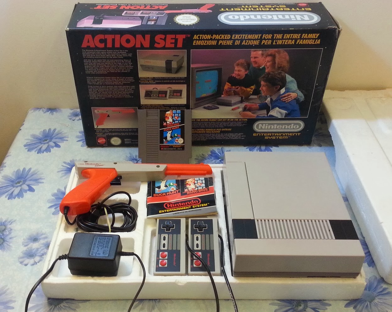 My RetroTechnology: Nintendo NES Action Set (dalla mia collezione)