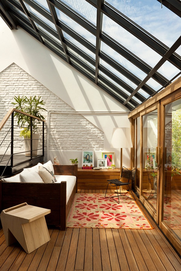 The Well-Appointed Catwalk: 16 Sunrooms to Brighten Your Newly Dark ...