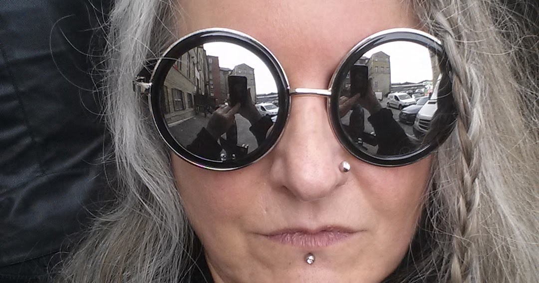 Simon Bestwick: The Lowdown with... Joolz Denby