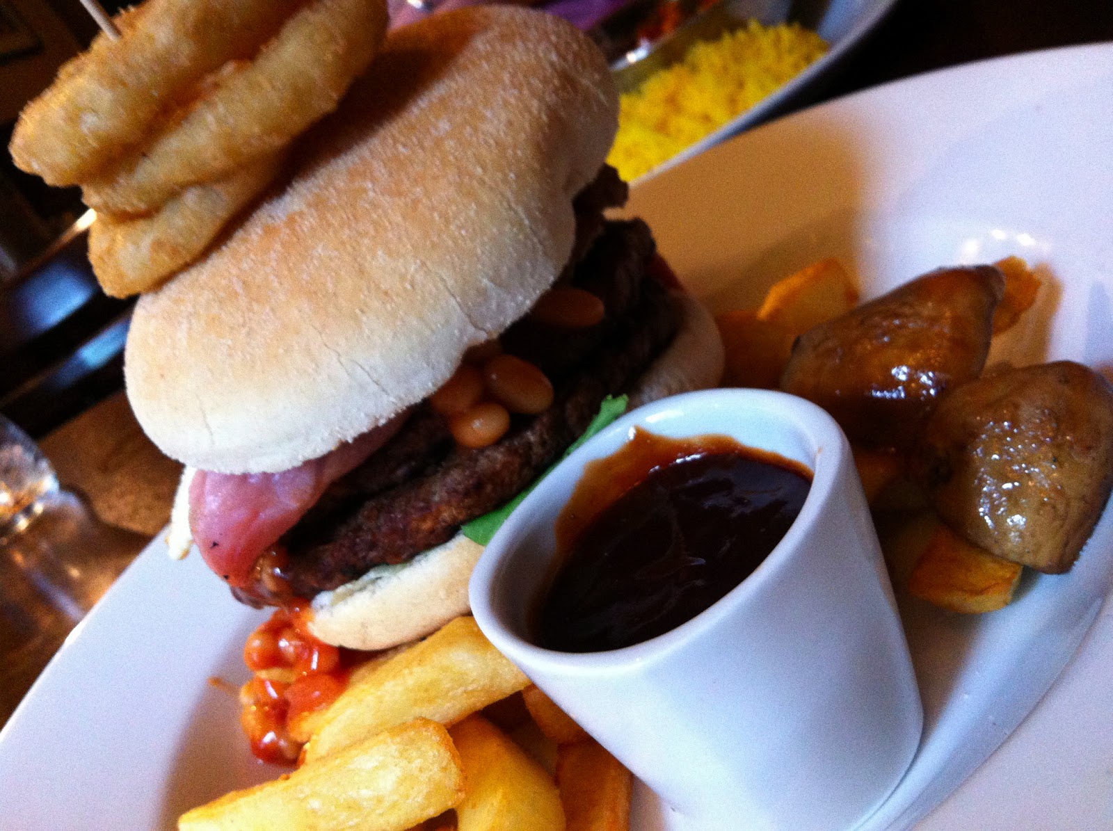 The Fry up Inspector: Full English burger @ The Woolpack - Norwich