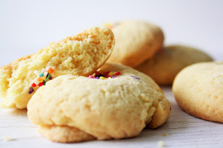 A White Style: Thumbprint Sprinkle Biscuits
