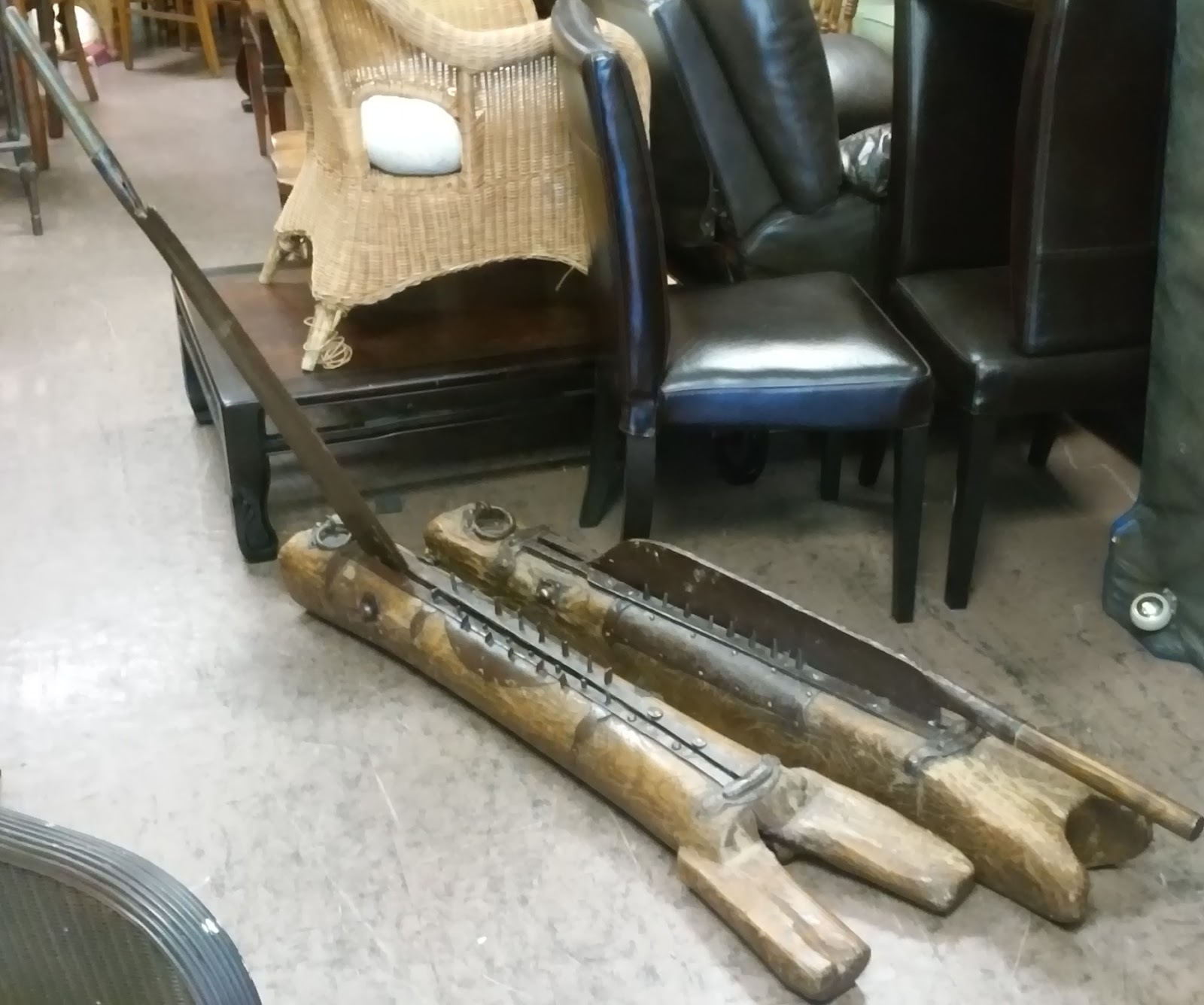 UHURU FURNITURE & COLLECTIBLES: SOLD **REDUCED** Antique Butcher Logs ...