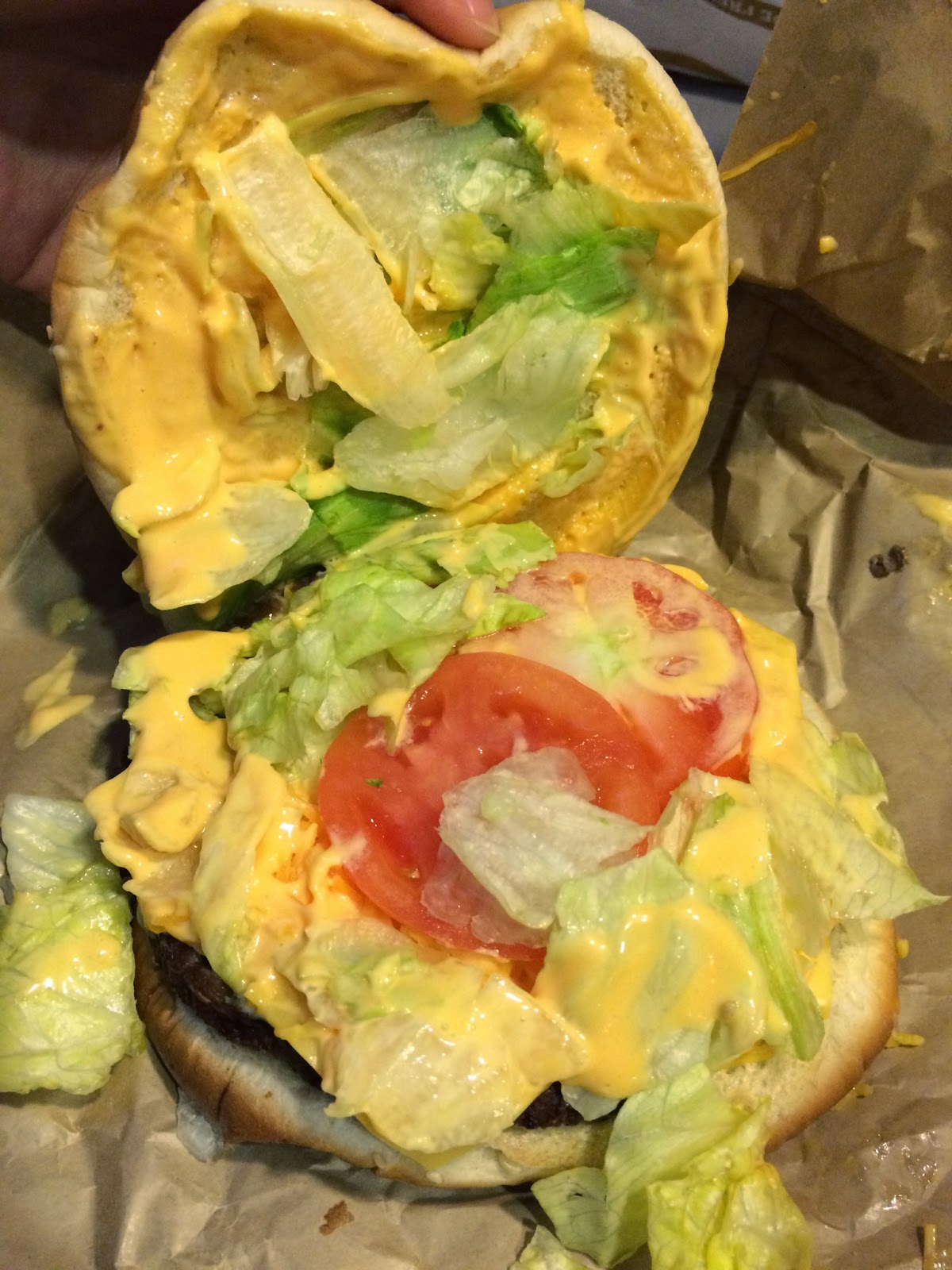 Four Cheese Whopper From Burger King / バーガーキングのフォーチーズ ワッパー ~ I'm Made ...