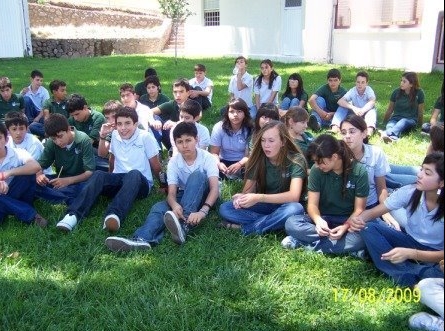 Jonastown Story: Disfruta La Academia Juarez!