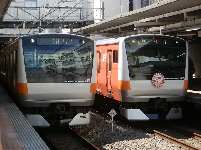 小田急沿線住み鉄道ファン日記: 【E233系T編成初の12両】東日本旅客鉄道E233系0番台サロE233-2+サロE232-2が八トタT24編成に組み込まれ試運転