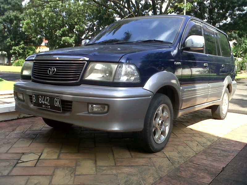 Harga Mobil Toyota Kijang Krista EFI 2002 | Daftar Harga Mobil