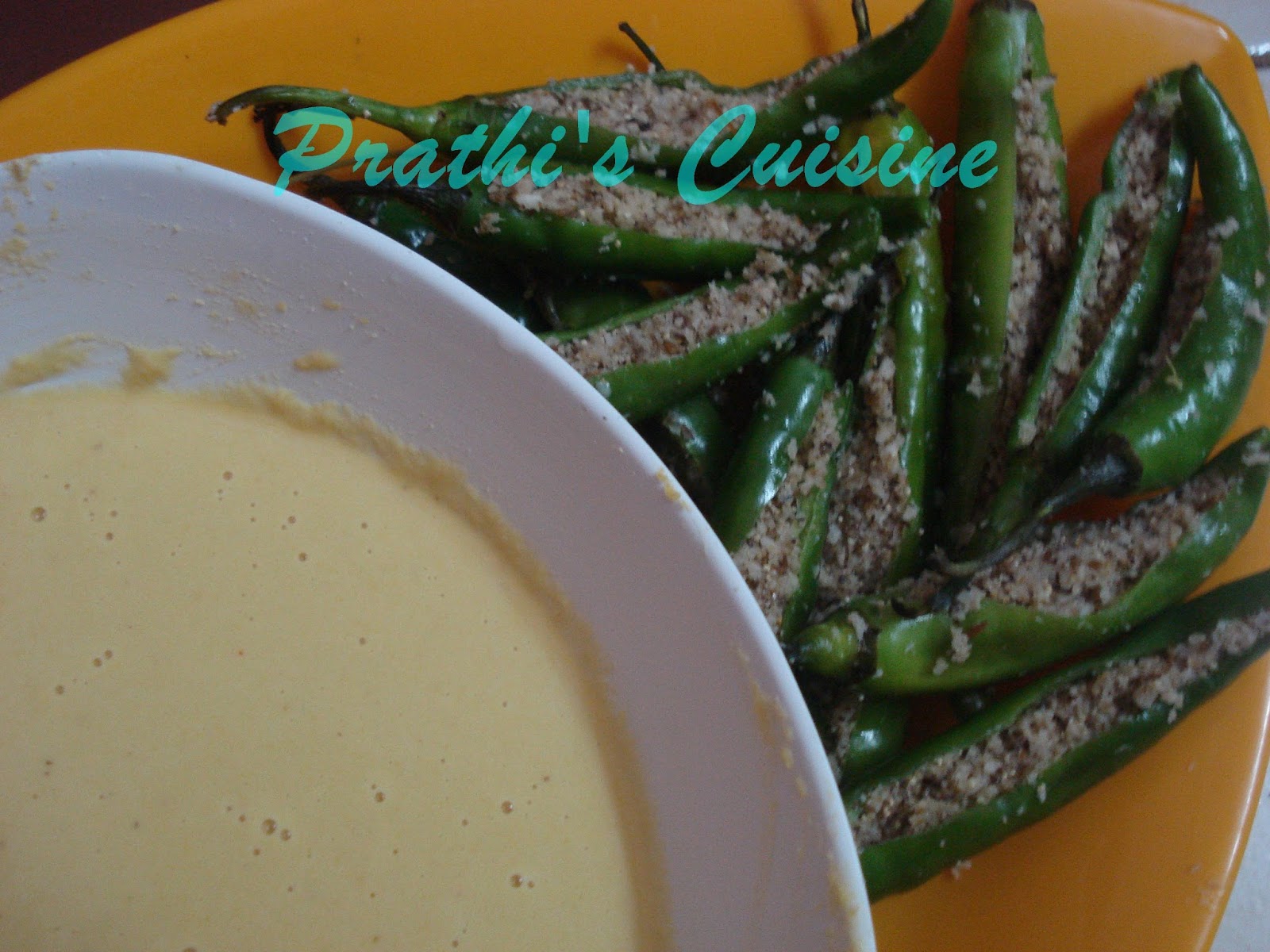 MASALA MIRCHI BAJJI / STUFFED CHILLY BAJJIS - Prathi's Cuisine