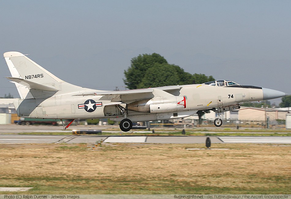 A.C.M.E. Cuyo: A-3B Skywarrior Walk Around