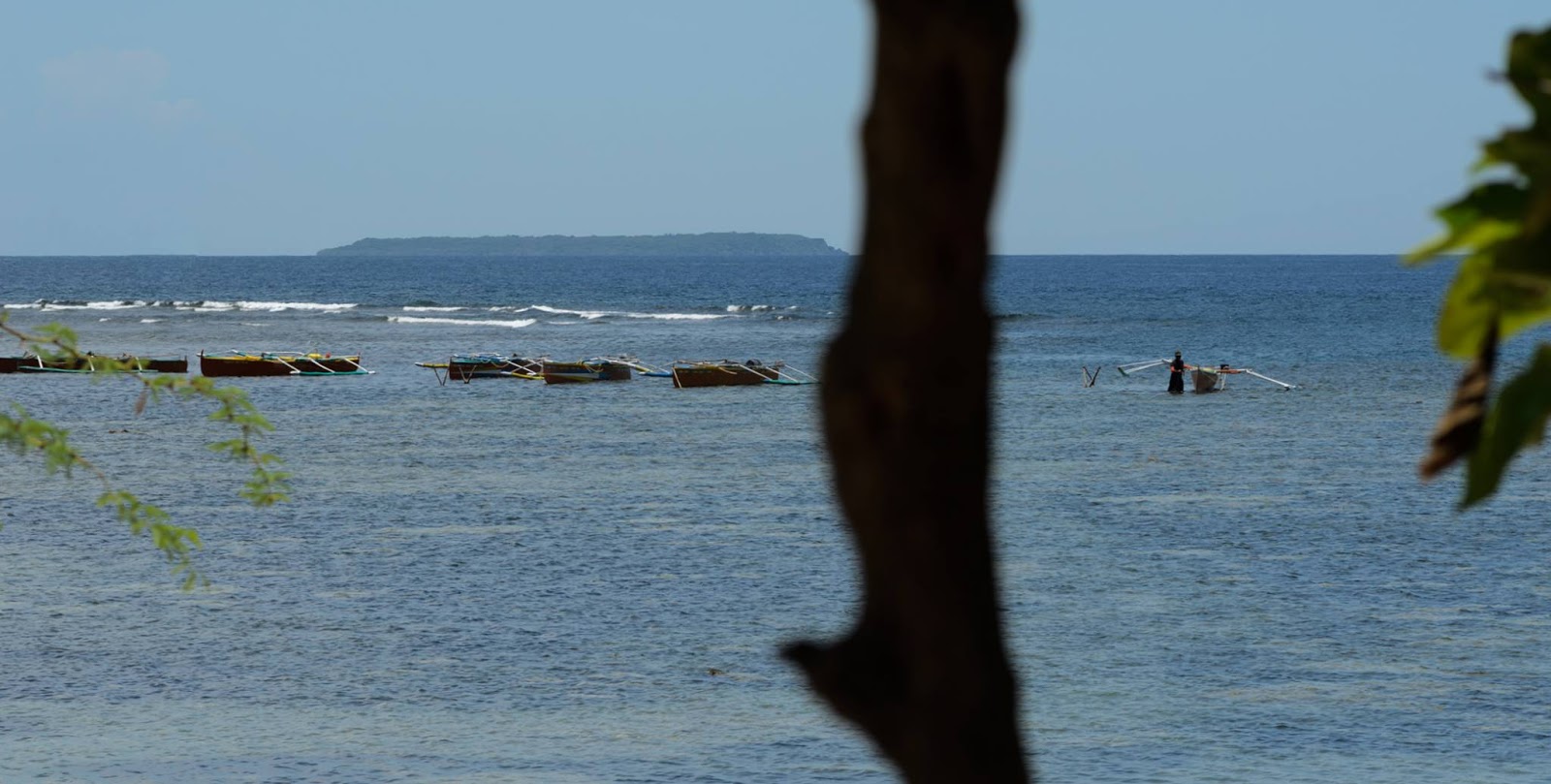The Unconventional Guide to Badoc White Sands Island | AvianQuests