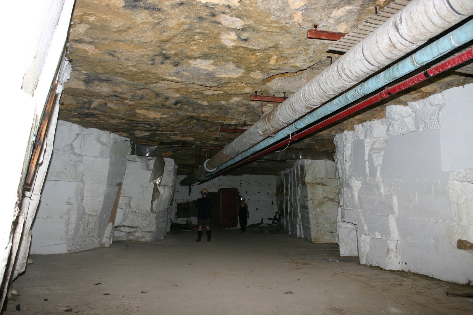 FLEXX URBEX: Sands Quarry Corsham