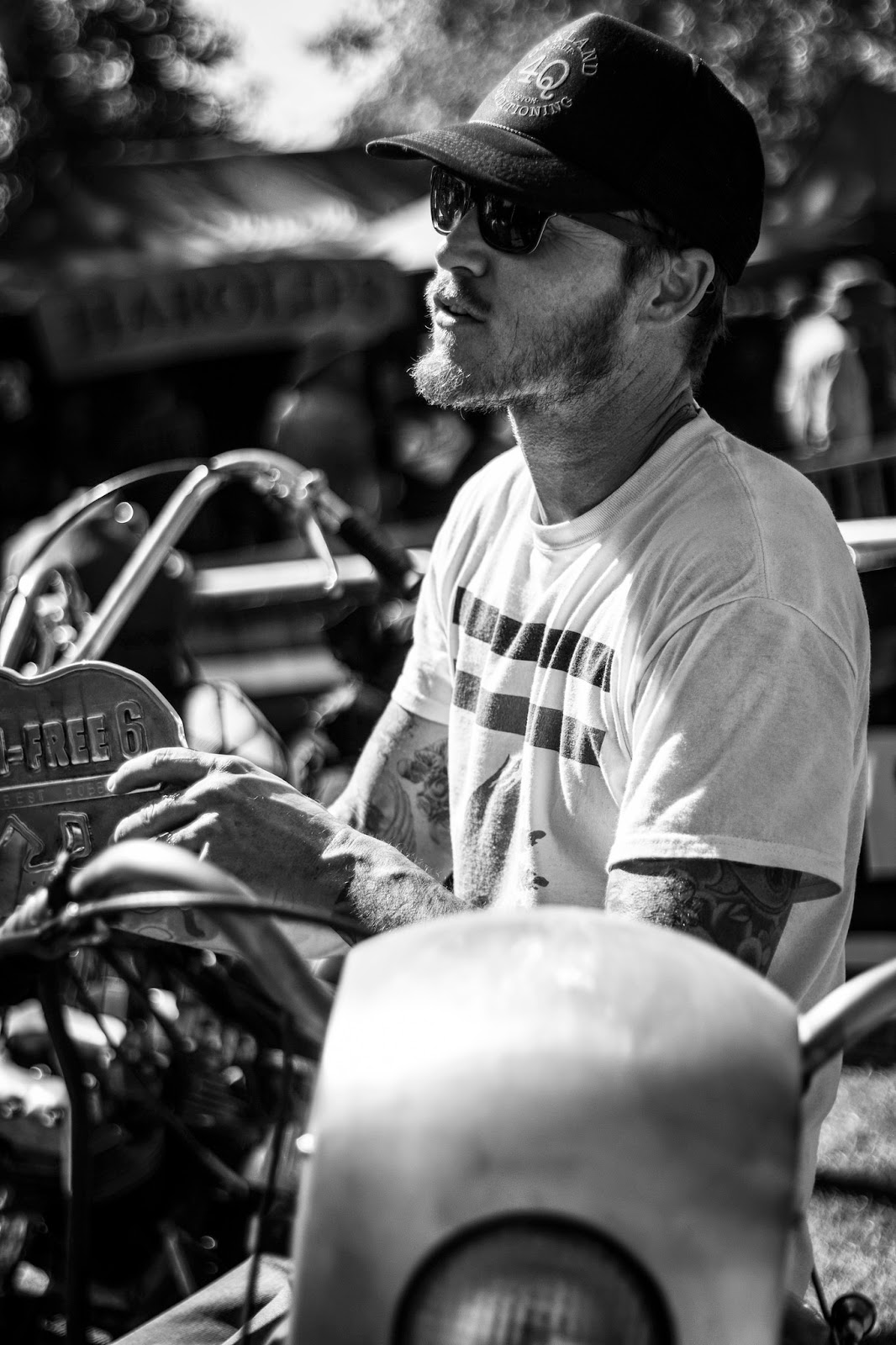 Vandoleros, Van Club: Born Free 6 with Blown Photography