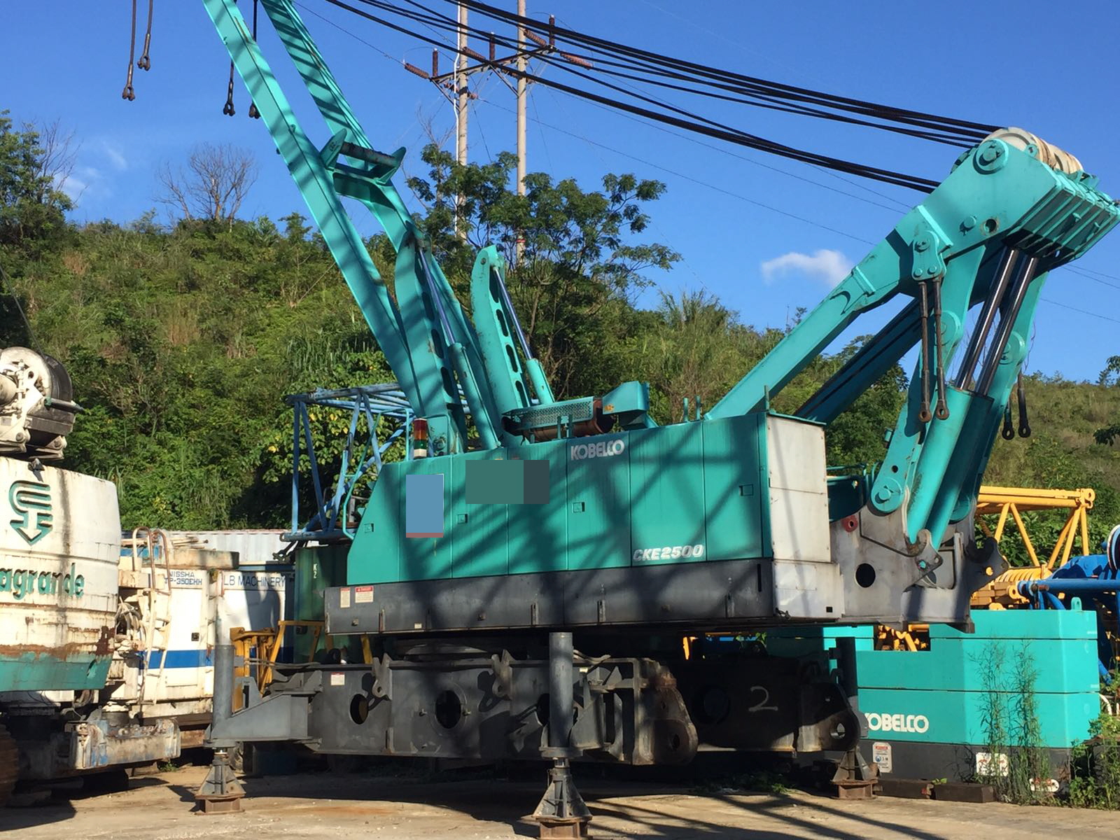 JackCon Global: Used Crawler Crane KOBELCO CKE2500