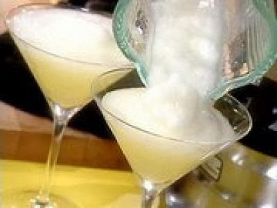 De todo un poco...: Con que champagne se prepara el lemon champ