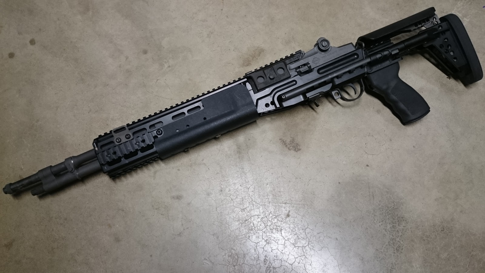 Mister Donut's Firearms Blog: Norinco M14/Sage EBR Chassis