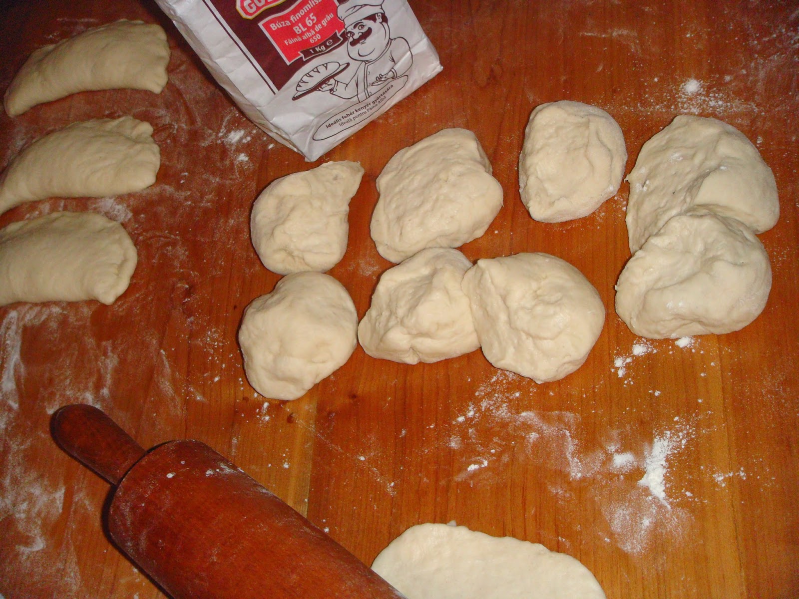 Langosi cu aluat de post